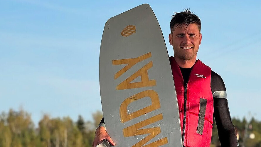 Логашов ответил, во сколько раз выросла его зарплата после перехода в ...